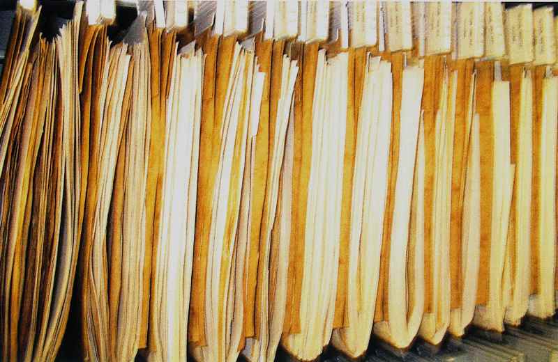 Preservaçâo do acervo Histórico do CPDOC-FGV - Iberarchivos